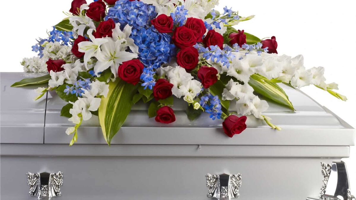 Distinguished Service Casket Spray | La Tulipe floral designs